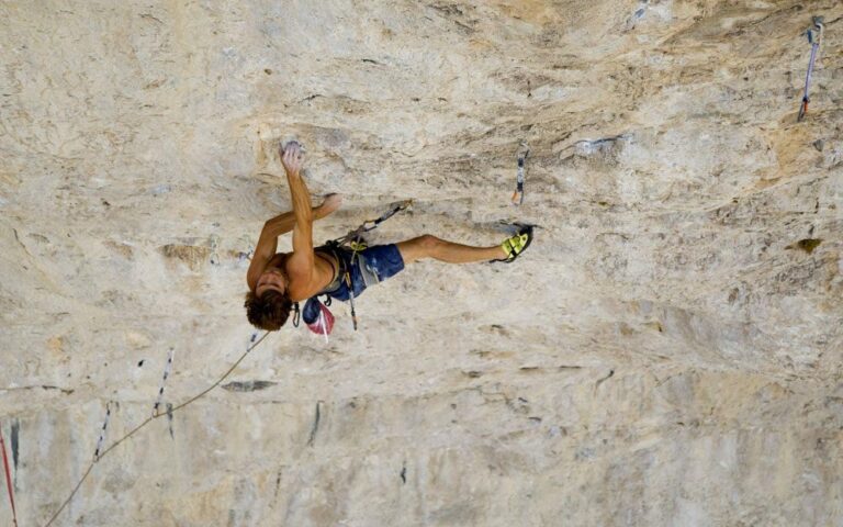 Trad vs. Sport Climbing: 5 Major Differences to Consider (2023