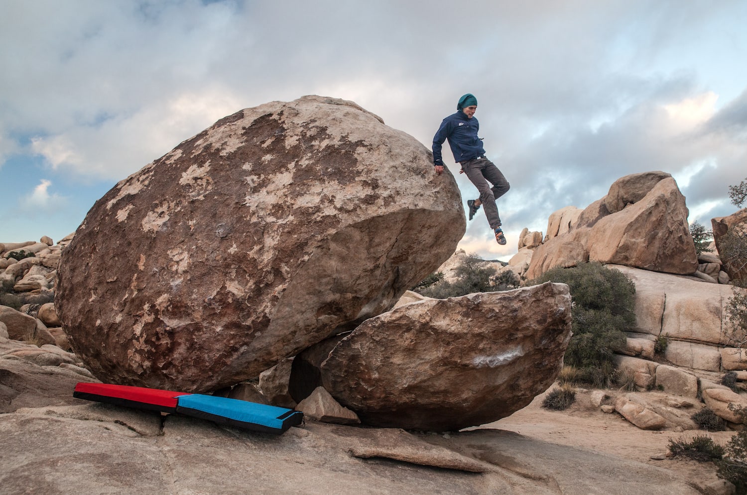 Bouldering: What Is It and How To Start? (2025 Guide) – Climbing House