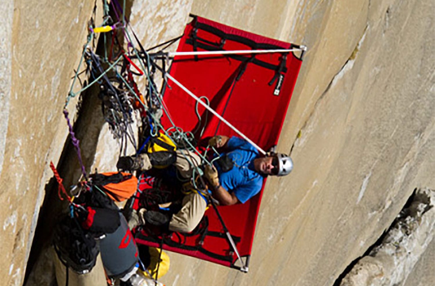 How Rock Climbers Sleep: An Intro to Portaledges (2025)