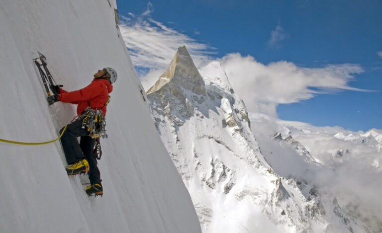 The Best Climbing Movies on Netflix (2025 Guide)