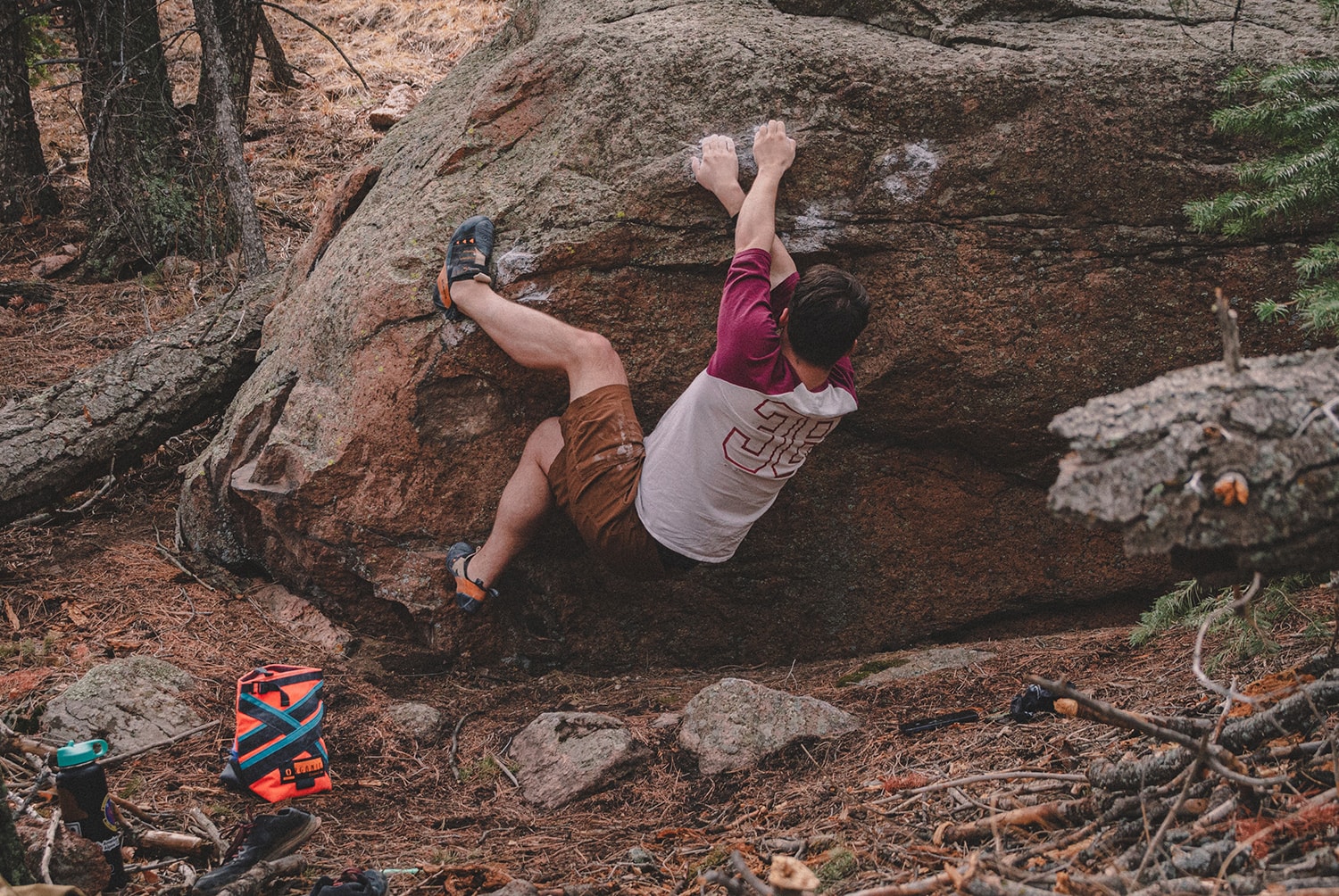 Outdoor Bouldering: The Ultimate Beginner's Guide (2025)