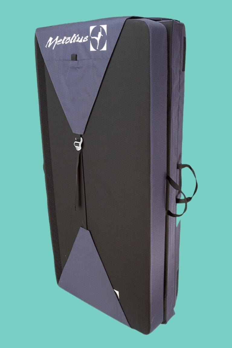 Metolius Magnum Crash Pad Review (2024): Max Fall Protection?