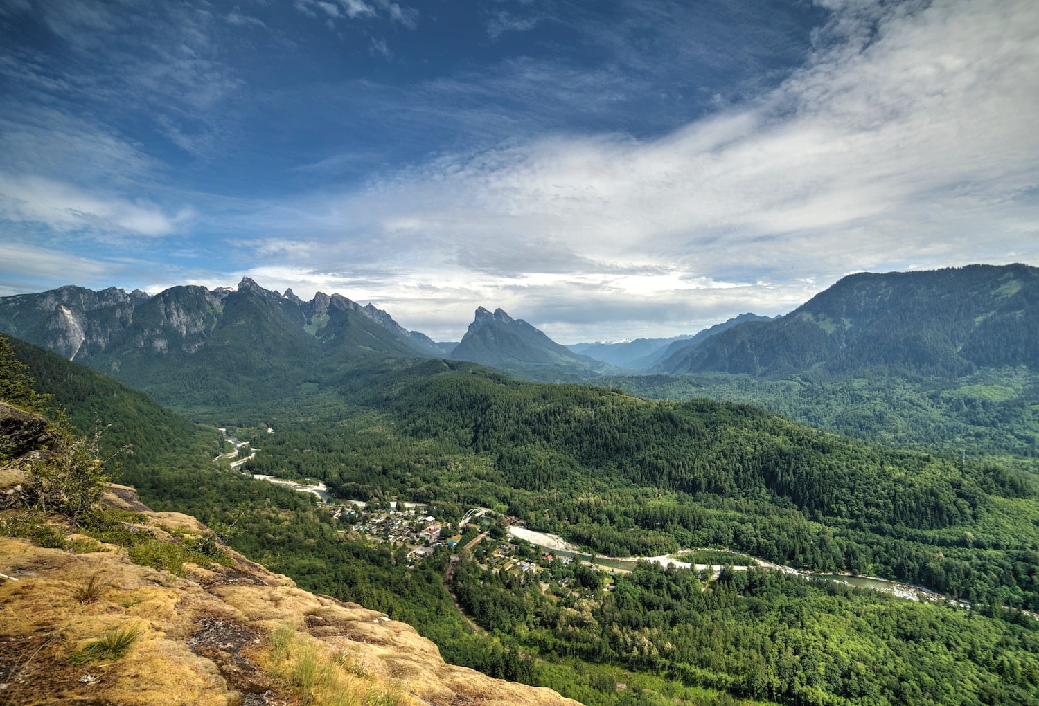 Index Town Walls Climbing Guide (2023): Washington's Top Crag